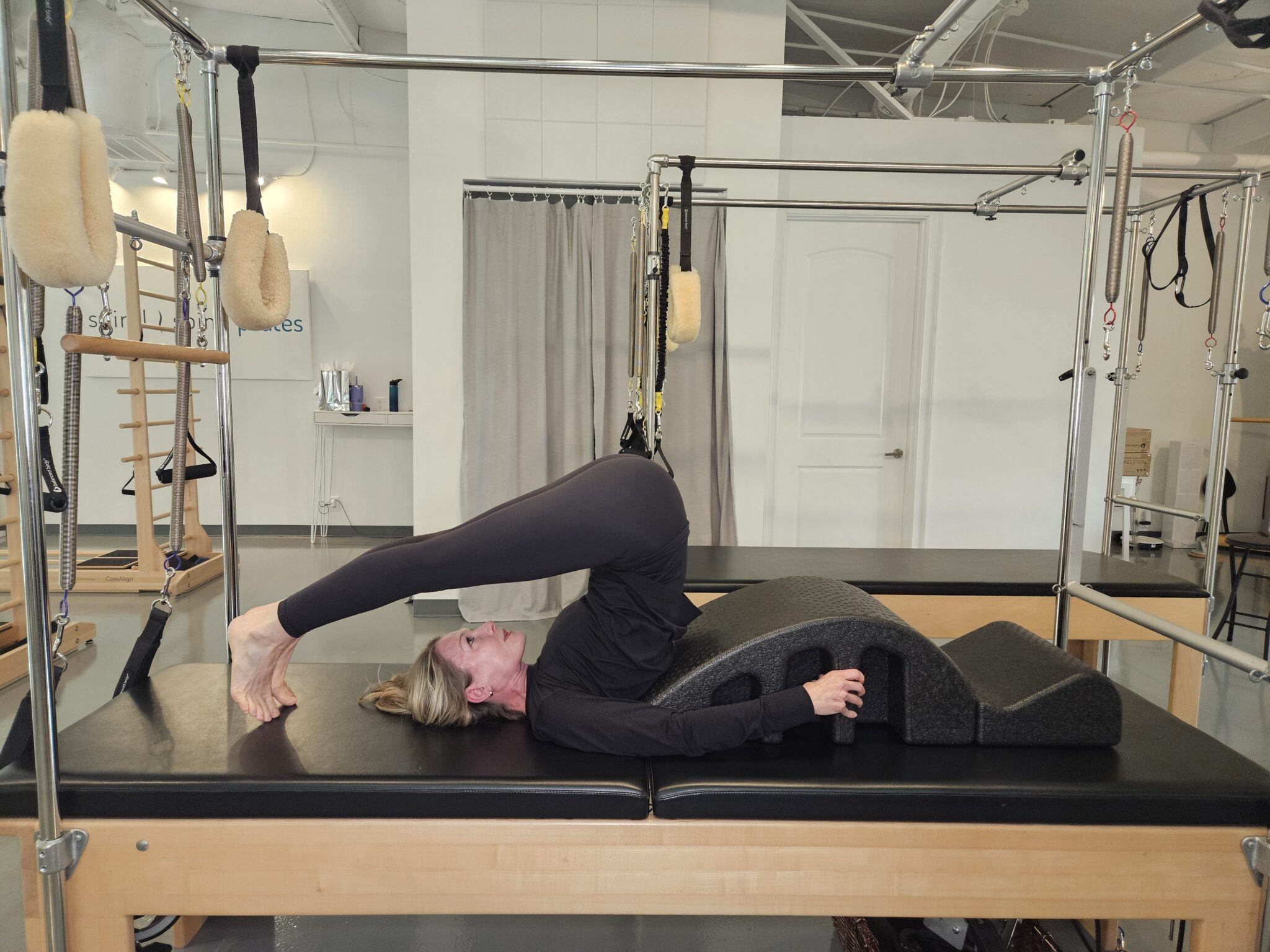 Lindsay's 3 Favorite Spinal Flexion Exercises - Spiral Spine