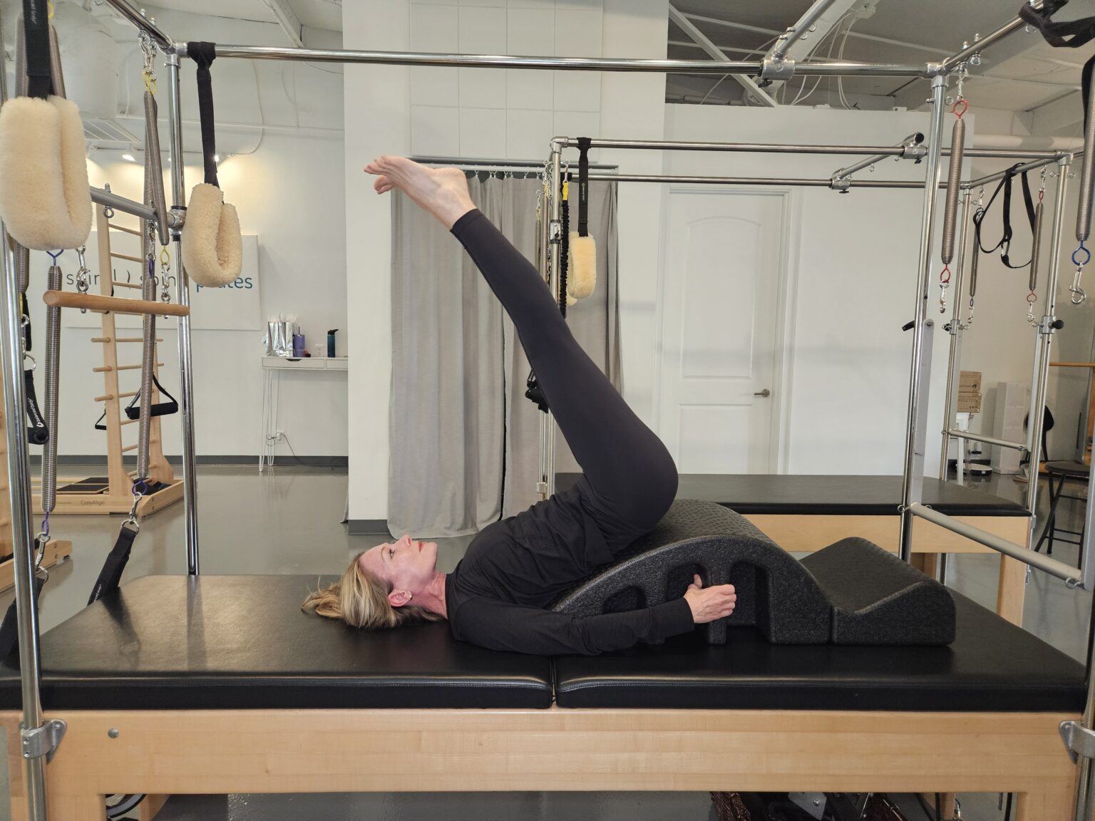 Lindsay's 3 Favorite Spinal Flexion Exercises - Spiral Spine
